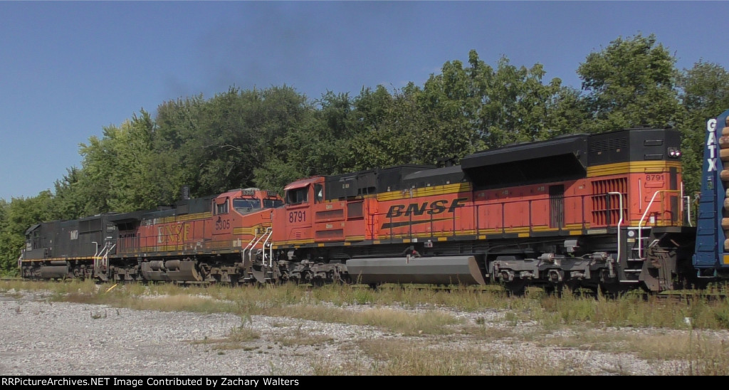 BNSF 5305 8791